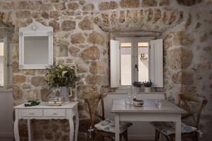 Quarto Duplo ou Twin Deluxe | Roupa de alta qualidade, edredões de penas 