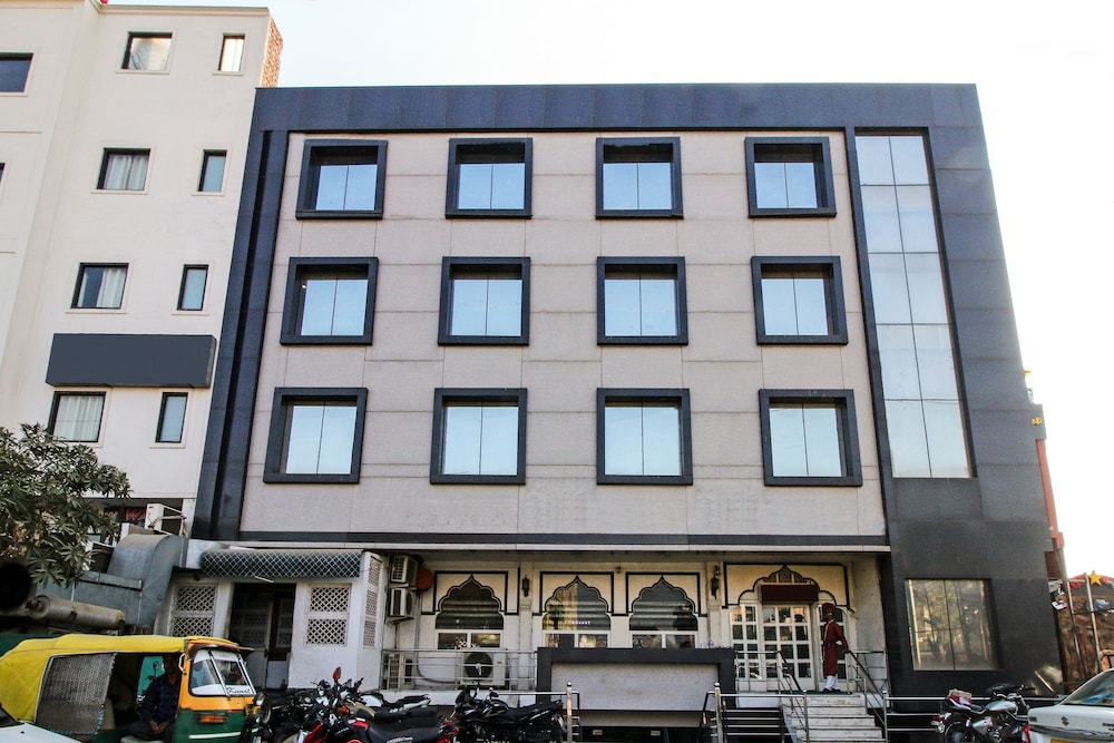 Oyo 8095 Hotel Taj Castle - Agra