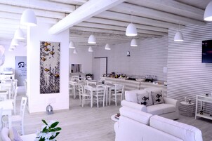 Zona de pequenos-almoços