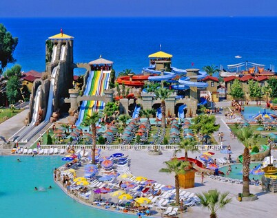 RİSUS RESORT HOTEL KUŞADASI