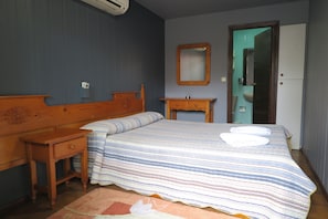 Quarto casal econômico (Only Room Without Kitchen) | Wi-Fi (sobretaxa), roupa de cama