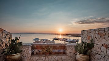 Suite Romântica, terraço, vista para o mar | Terraço/pátio interior