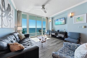 Apartamento Exclusivo em Condomínio Fechado, 3 quartos, varanda, vista para o oceano | Sala