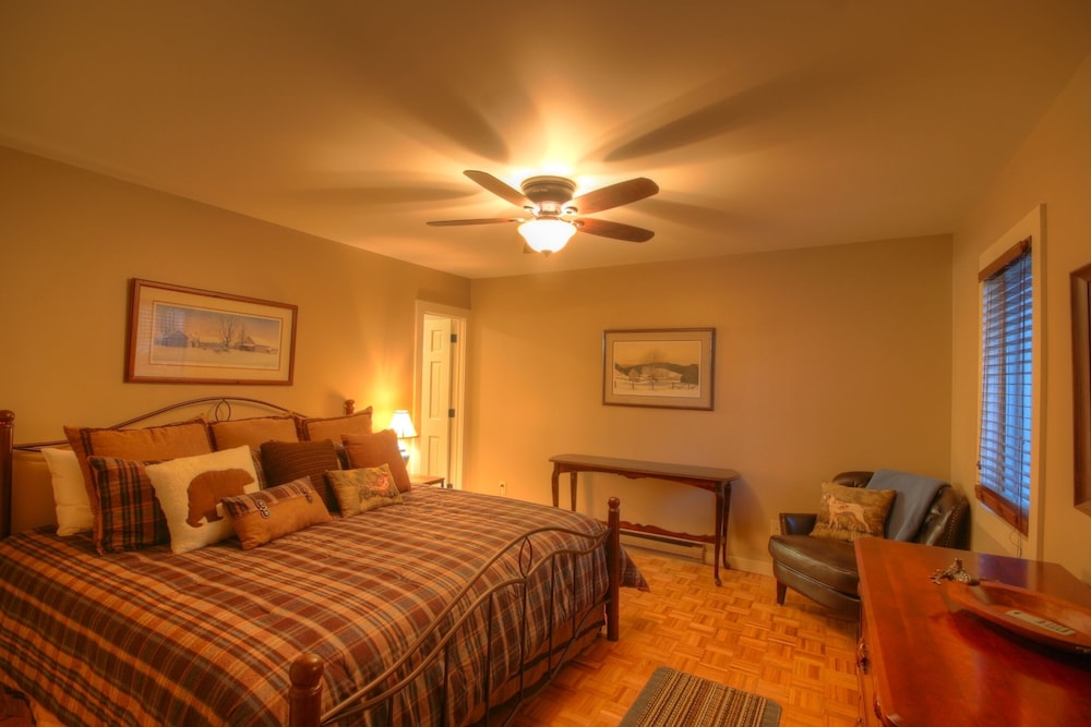 Historic Lodge With Modern Amenities - Sugar Mountain, NC