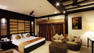 Suite Exclusiva | 1 quarto, minibar, cofre no quarto, secretária