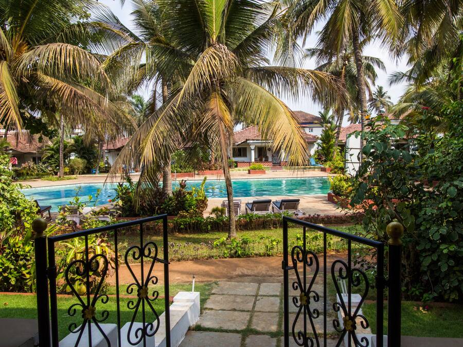 Vila família, 2 quartos, para não fumantes, vista para a piscina | Vista da sacada