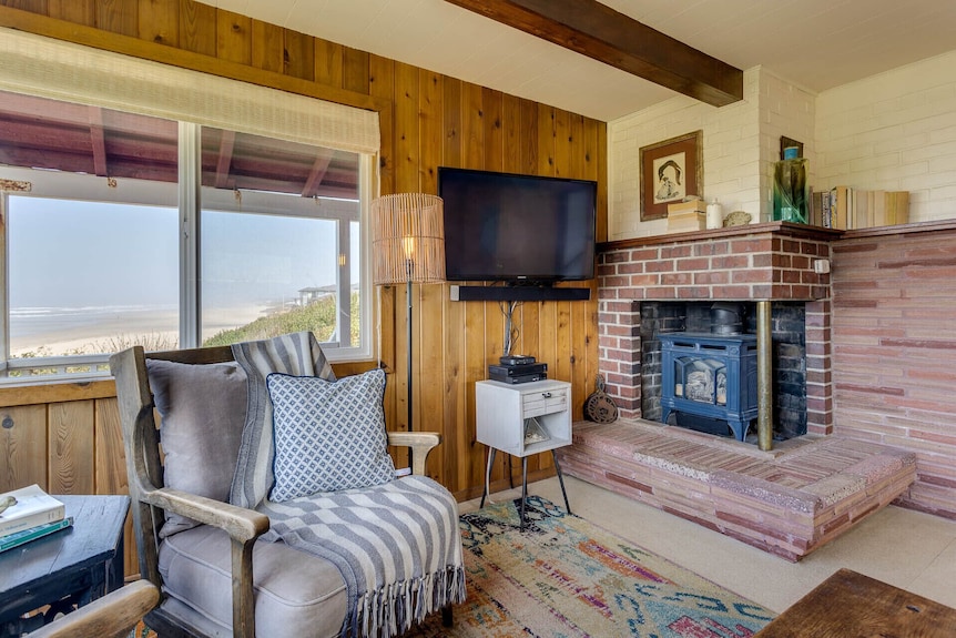 A Yachats Classic With An Incredible Ocean View, Tide Pools & Sandy Beach! - Yachats, OR