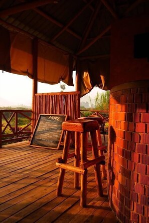 Bar (no alojamento)