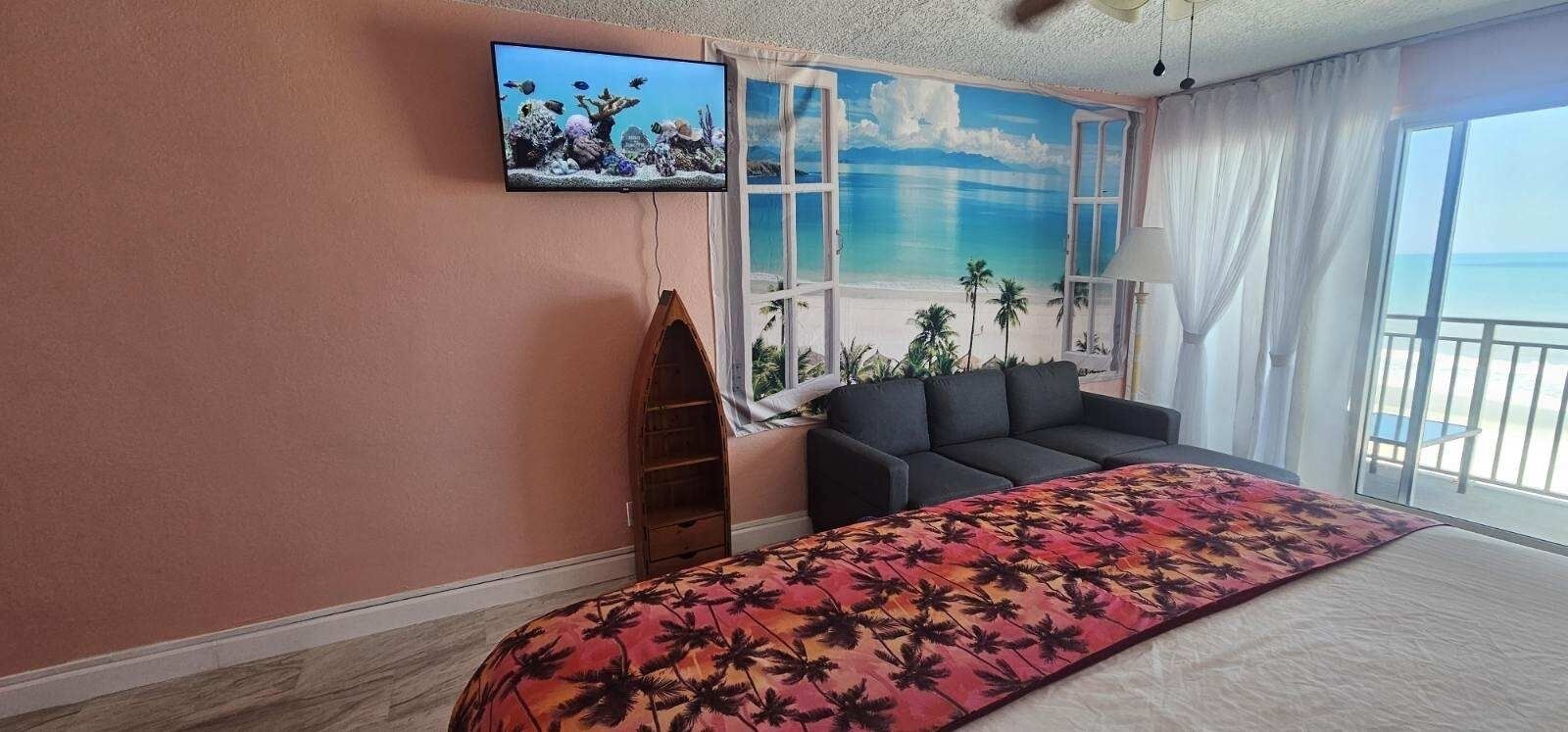 Breathtaking Direct Ocean Front - Ormond Beach, FL