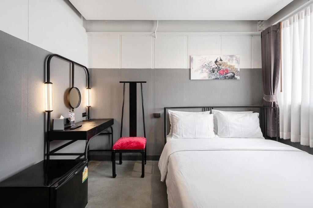 Escrivaninha, Wi-Fi de cortesia, roupa de cama