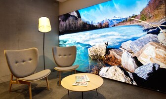 Pequeno-almoço self-service diário (10 CHF por pessoa) 