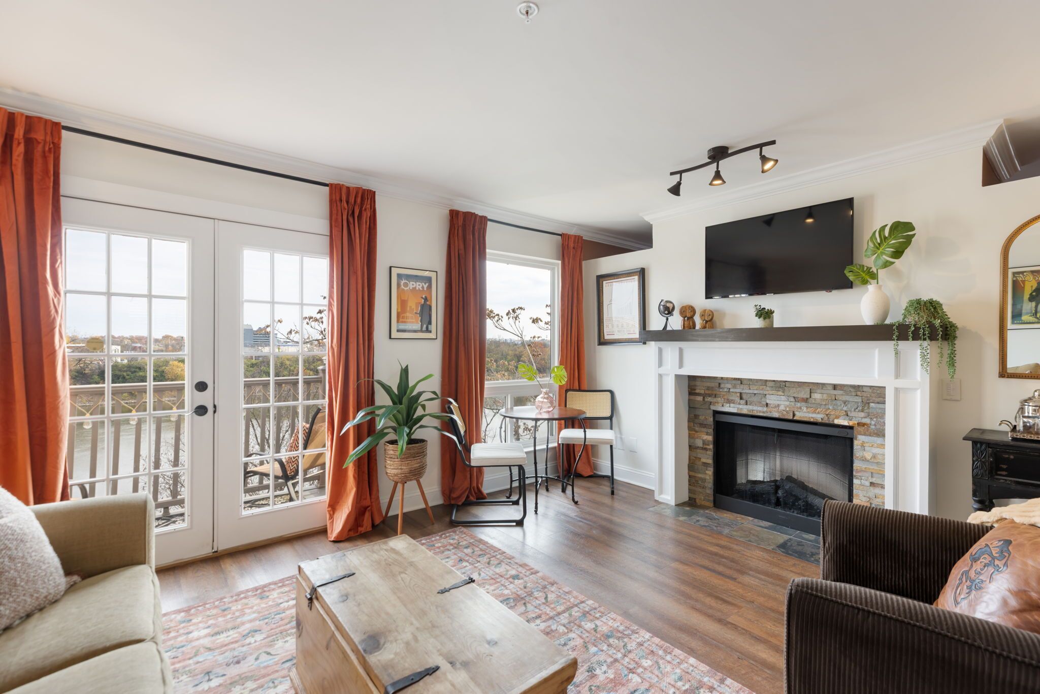 Cumberland River Retreat In The Heart Of Music City - Nashville, TN