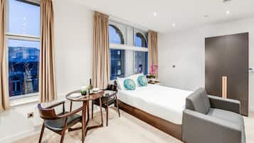 1 quarto, camas com colchões pillow-top, Wi-Fi de cortesia