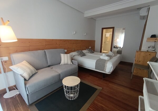 Pensión Urkia - Donostia-San Sebastian