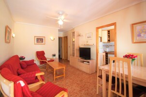 Apartamento Básico, 2 quartos | Interior