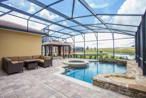 Apartamento, vários quartos | Terraço/pátio