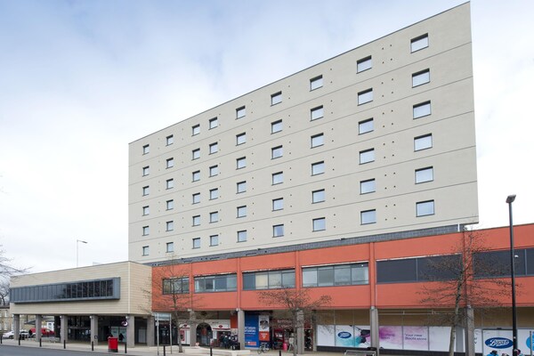 Premier Inn Leeds Headingley - Leeds