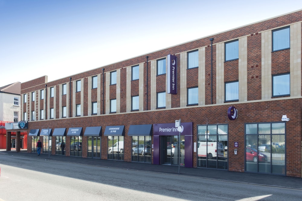 Premier Inn Rhyl Seafront - 릴