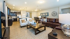 Apartamento, vários quartos | Área de estar
