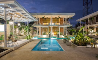Piscina exterior