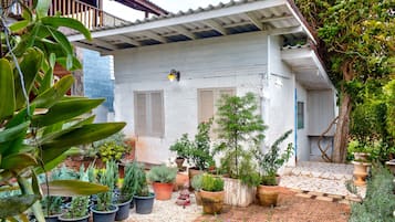 Studio Cottage | Escrivaninha, espaço de trabalho para notebook, Wi-Fi de cortesia