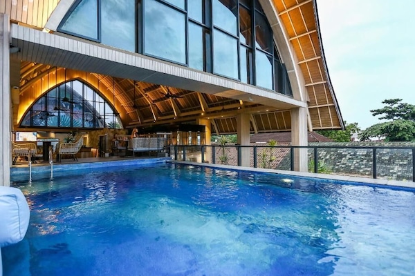Piscina externa