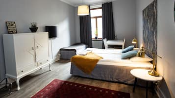 Quarto Familiar, casa de banho partilhada | 1 quarto, com decoração personalizada, ferro/tábua de engomar
