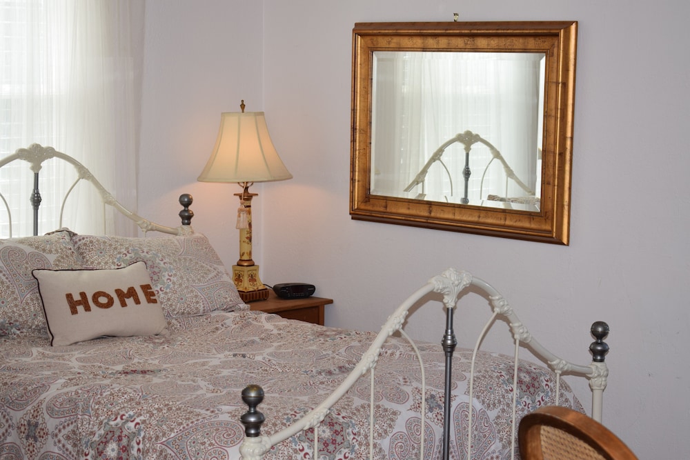 Loft Mckinney Es Un Apartamento De Eficiencia Superior De Estudio A Siete Cuadras De - Allen