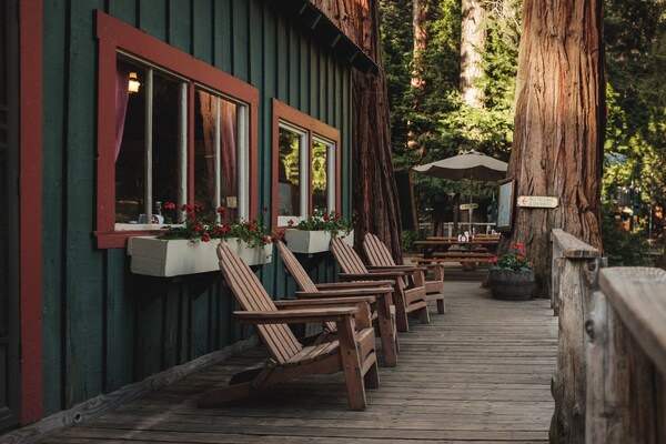 Silver City Mountain Resort - Sequoia National Park