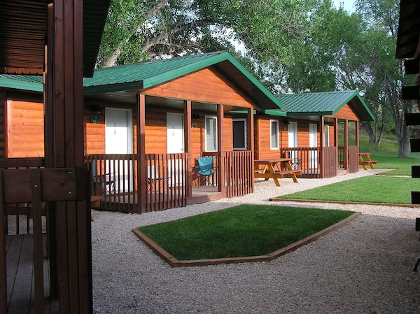 Shell Campground & Cabins - Wyoming