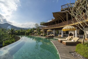 Piscina externa
