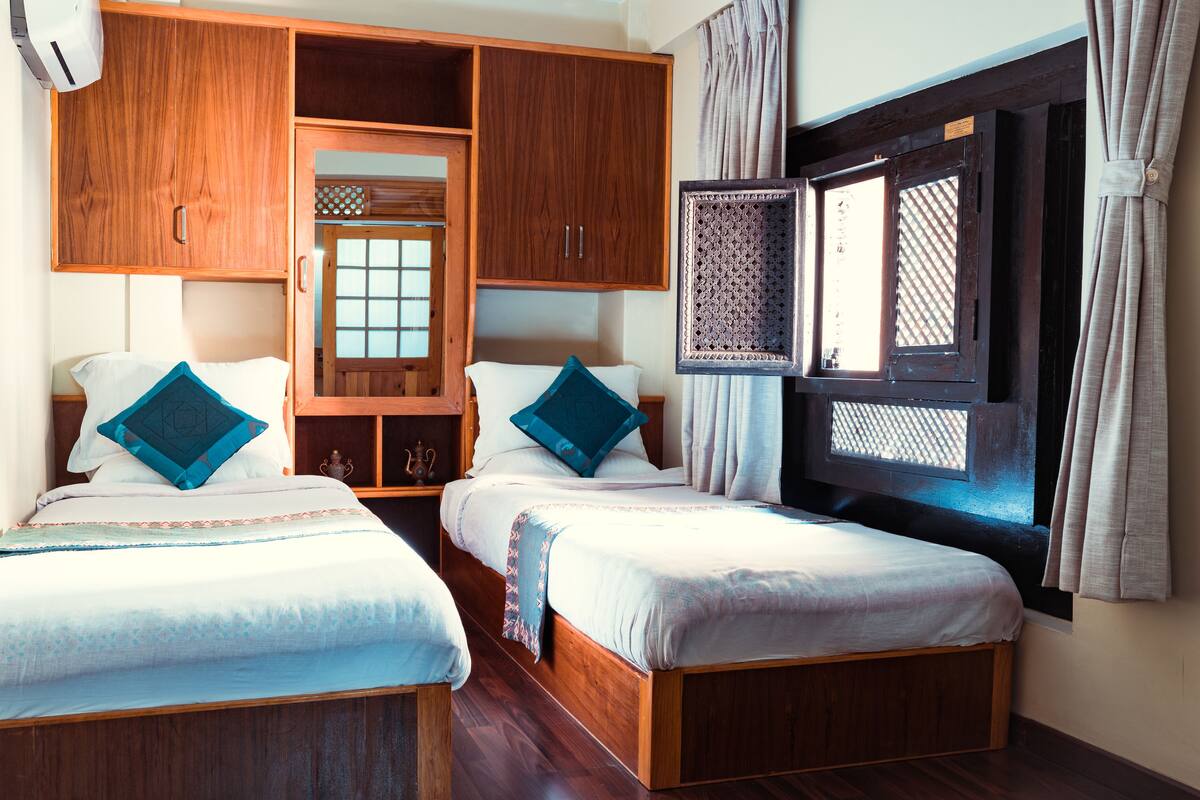 Quarto Twin Deluxe | Secretária, Wi-fi grátis 