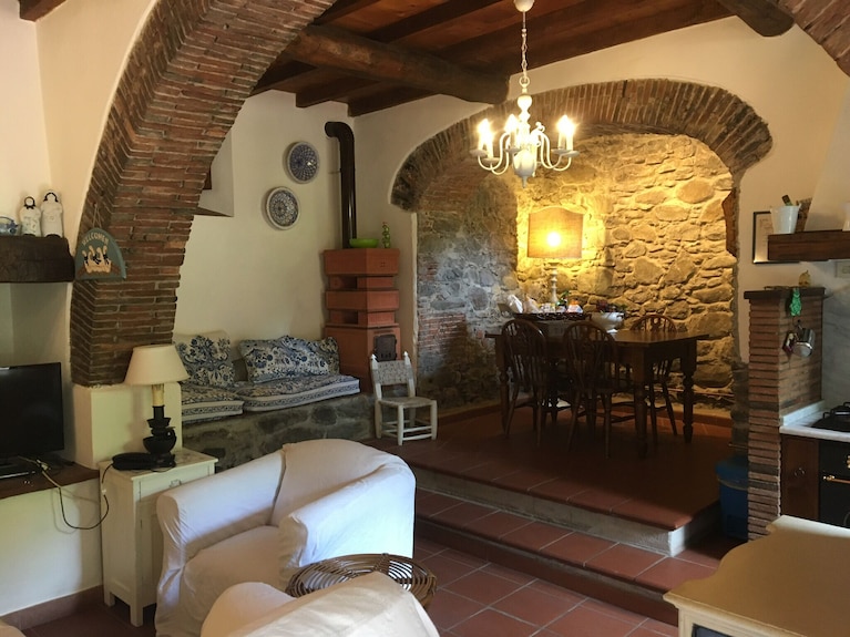 Riverside Stone Houses With Private Pool - 托斯卡納