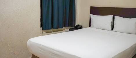 Quarto Duplo Standard, 1 cama de casal | Secretária, quartos insonorizados, Wi-fi grátis