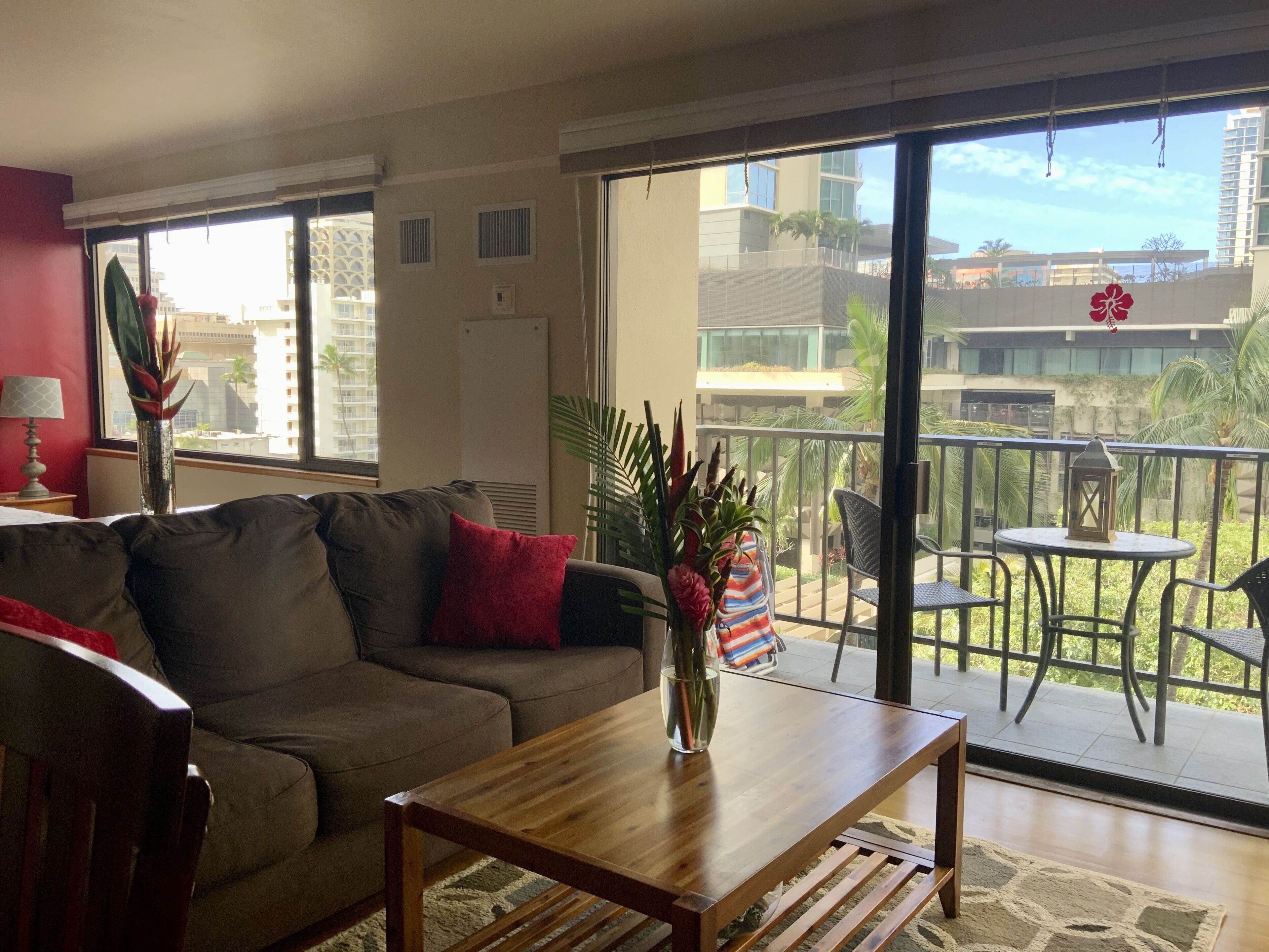 Oahu Vacation Rentals: Oahu Condos, Oceanfront Homes, Beach Villas