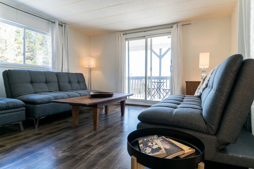 Serenity By The Sea - On The Bay Of Fundy - New Brunswick