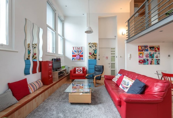 Quirky Loft In Liverpool City Centre - Wirral