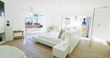 Quarto Superior, 1 cama king-size | Vista do quarto