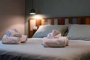 1 quarto, escrivaninha, quartos à prova de som, Wi-Fi de cortesia