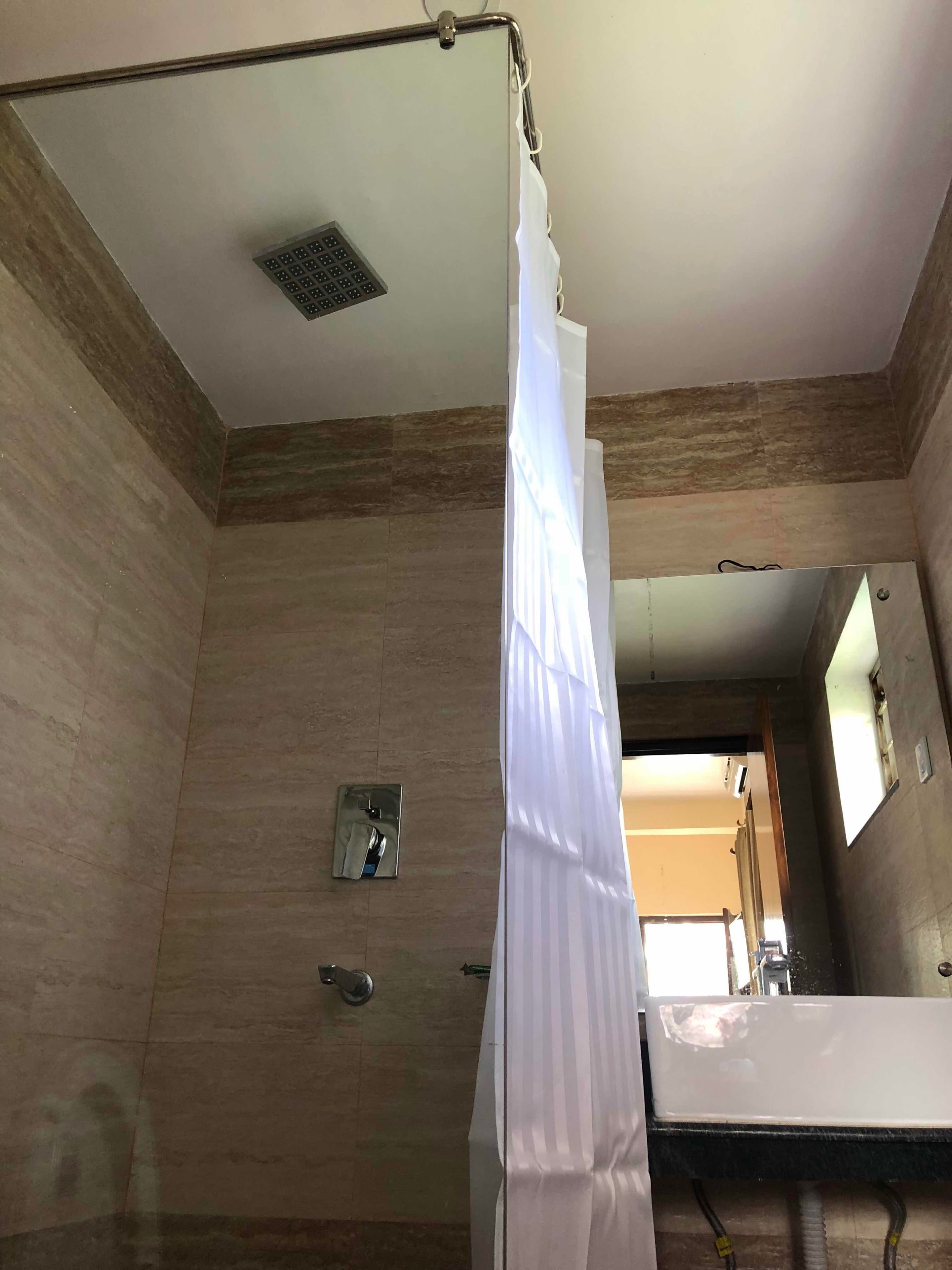 Duche na casa de banho