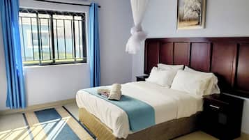 3 quartos, individualmente decorados, individualmente mobiliados