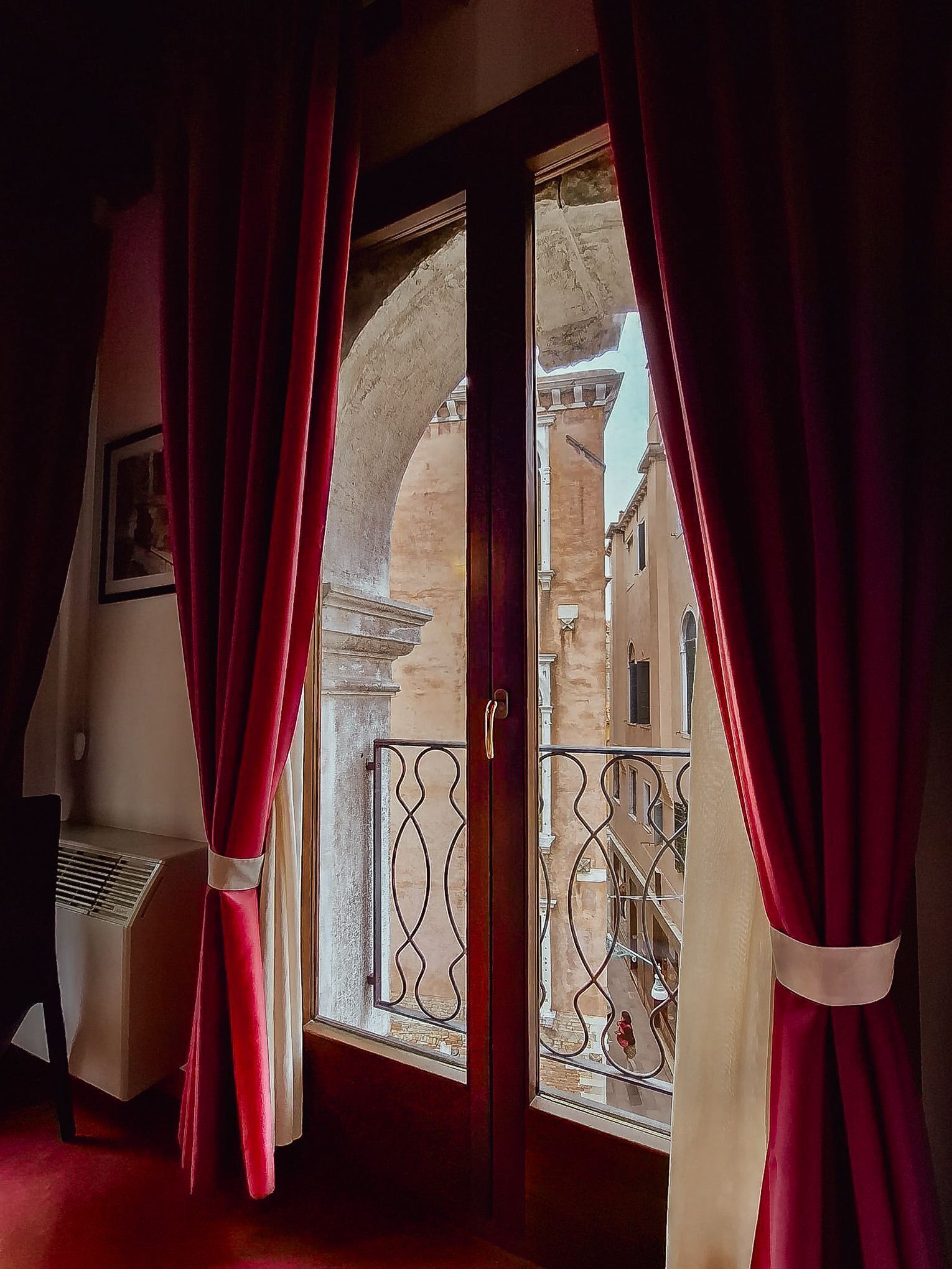 Quarto casal luxo, vista para o canal | Wi-Fi de cortesia