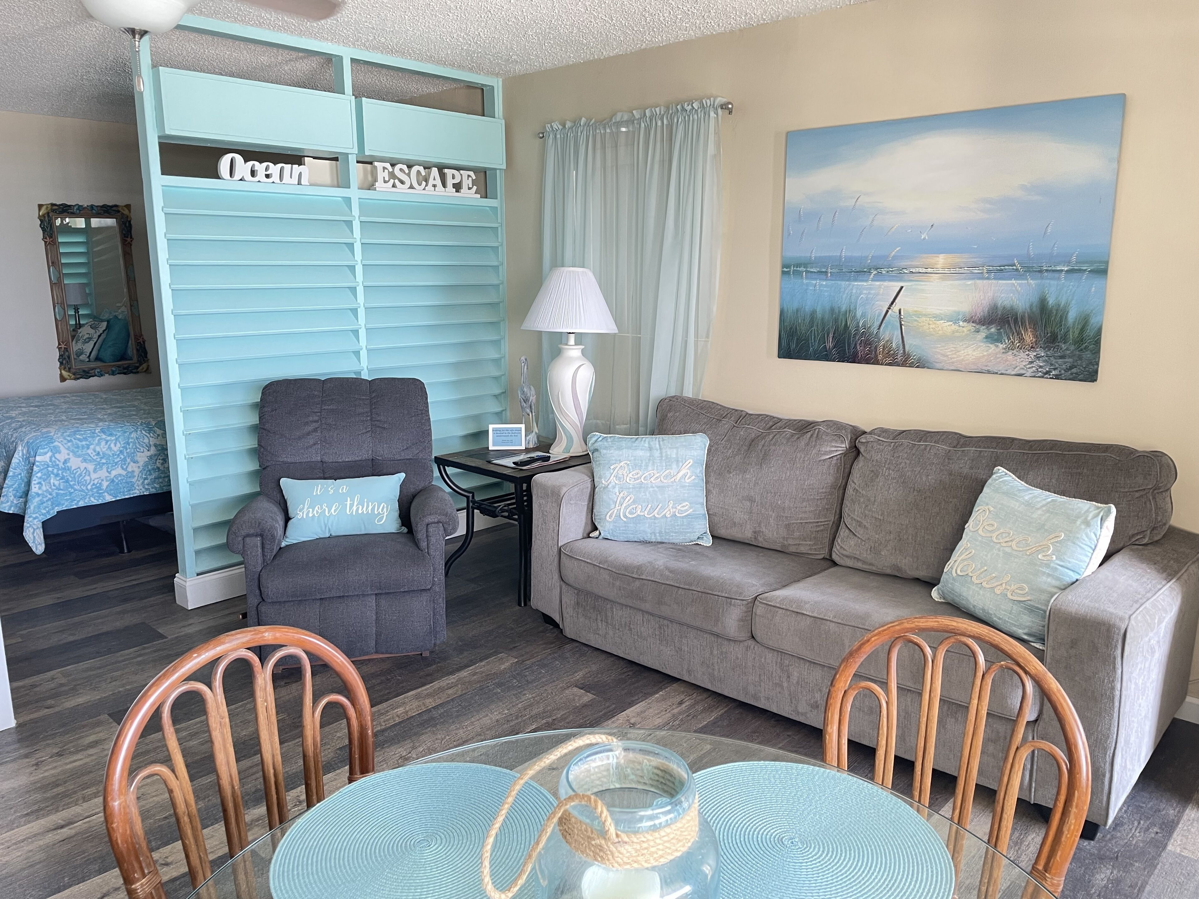 Gulf Village Condo Located On The Beach, Direct View Of The Gulf, Sleeps 4. - Alabama