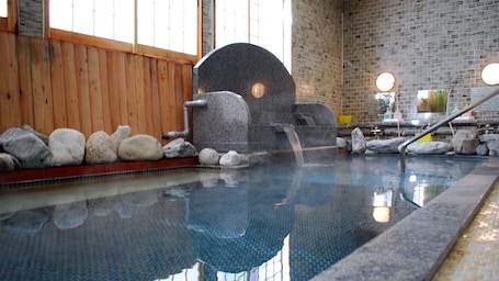 Spa. Hotel Ryusendo Aizan