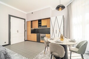 Apartamento Deluxe (Ventus) | Cozinha privada | Um frigorífico