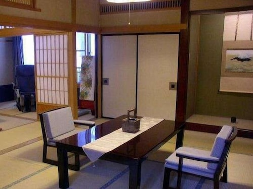 Hanare No Yado Yomogino - Kōriyama