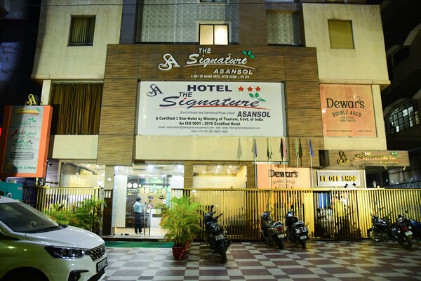 Hotel The Signature Asansol - Asansol