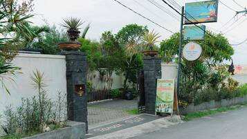 Entrada do alojamento