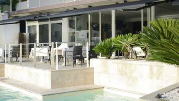 Piscina exterior