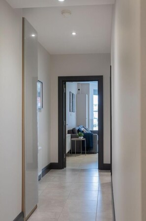 Apartamento Familiar, casa de banho privativa (Two Bedroom ) | Interior